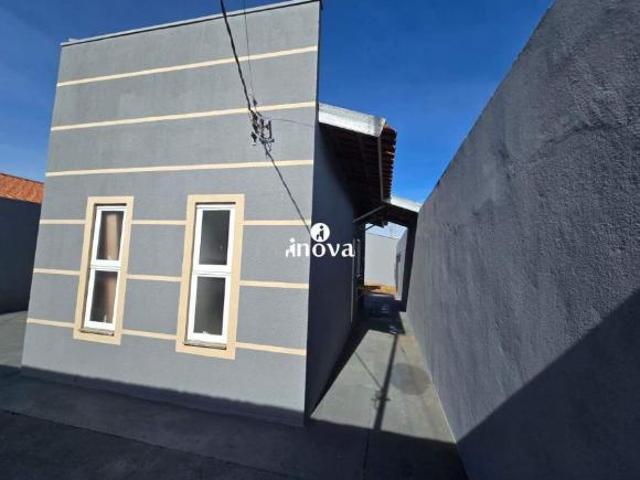 Casa a venda, Bairro Antônio Caiado