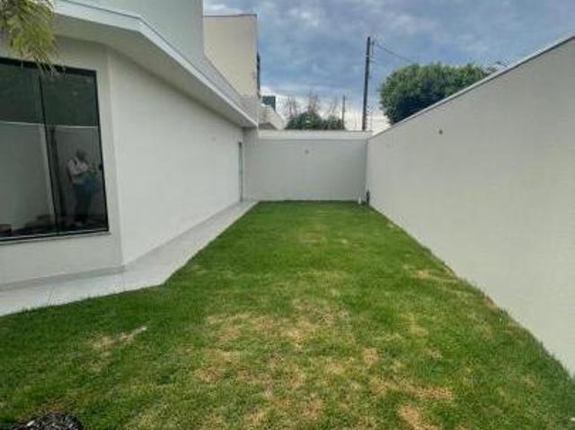 CASA A VENDA BAIRRO ARAGARÇA