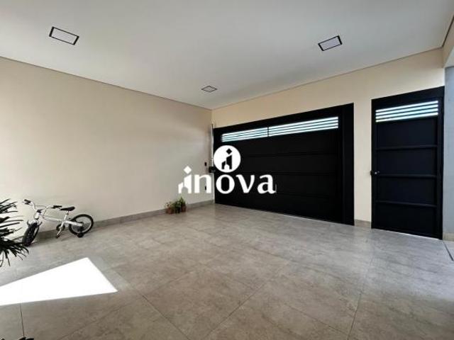 Casa à venda, bairro Beija Flor I