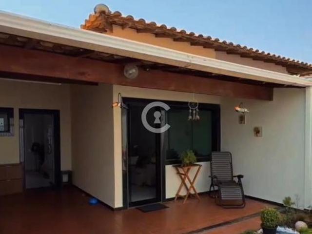 CASA A VENDA BAIRRO BELA VISTA