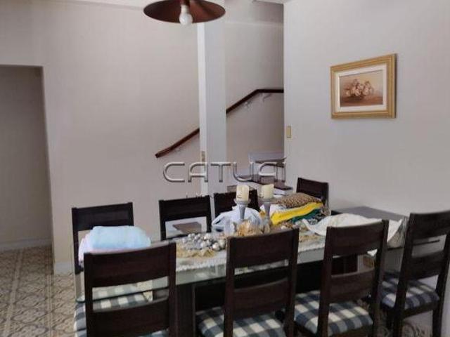 Casa à venda Bairro Caravelle em Londrina