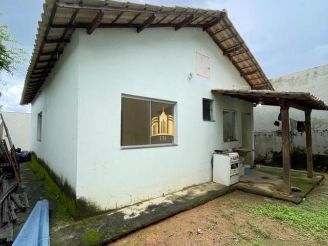CASA A VENDA BAIRRO CARACÓIS EM ESMERALDAS/MG R$ 240.000,00