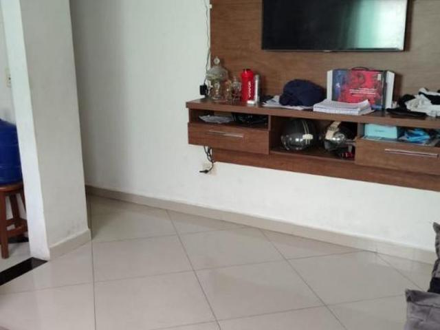 Casa a venda Bairro cidade Domitila