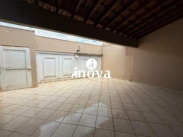 Casa a venda, bairro Cidade Jardim
