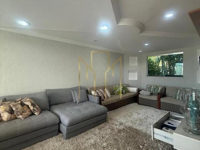 CASA A VENDA BAIRRO CIDADE JARDIM UBERLANDIA