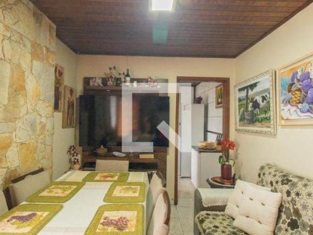 Casa à Venda Bairro Emaus, 3 Quartos, 200 m² Curitiba