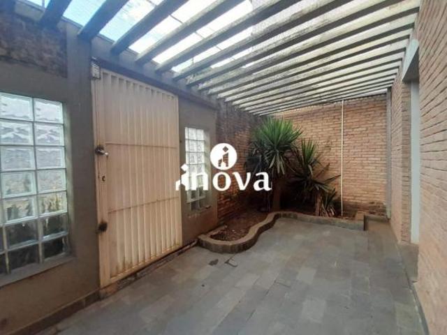 Casa à venda, bairro Fabricio