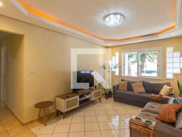 Casa à Venda Bairro Fátima, 4 Quartos, 172 m² Canoas