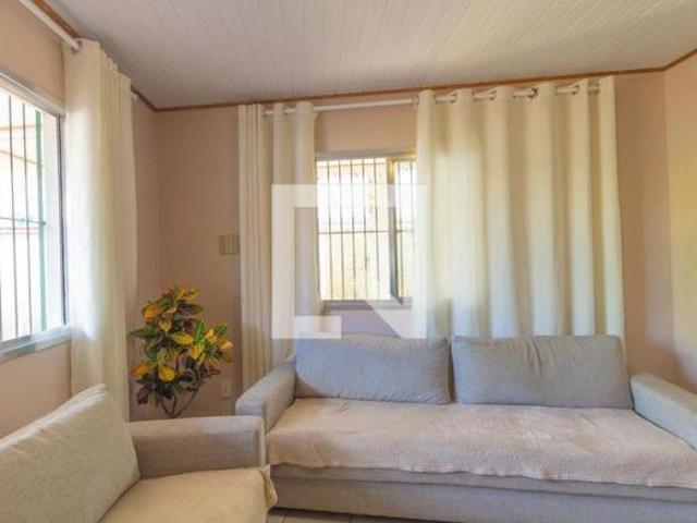 Casa à Venda Bairro Fátima, 4 Quartos, 220 m² Canoas