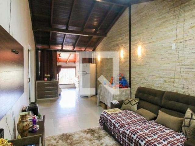 Casa à Venda Bairro Fátima, 4 Quartos, 400 m² Canoas