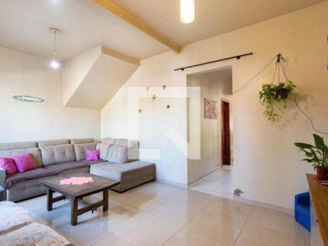 Casa à Venda Bairro Fátima, 6 Quartos, 300 m² Canoas