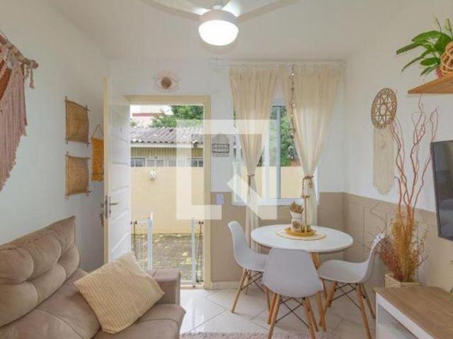 Casa à Venda Bairro Fátima, 2 Quartos, 42 m² Canoas