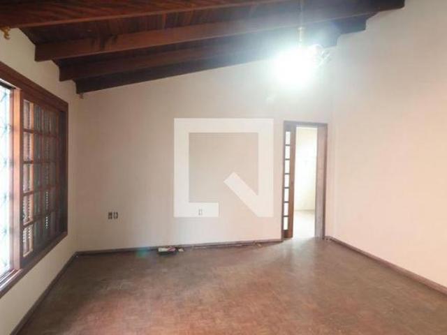 Casa à Venda Bairro Fátima, 2 Quartos, 97 m² Canoas