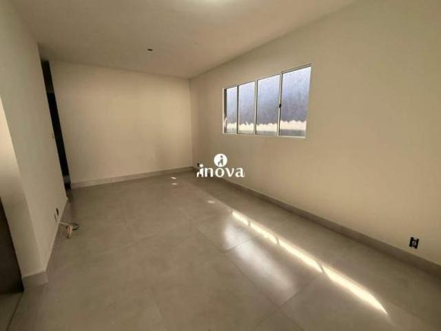 Casa a venda, bairro Pacaembu