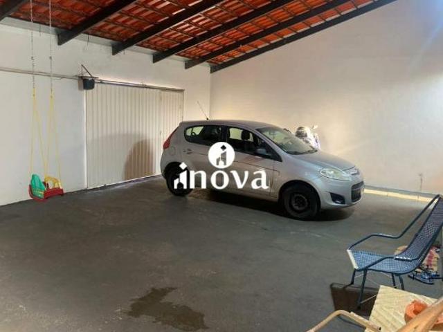 Casa a venda bairro Parque das Aroeiras