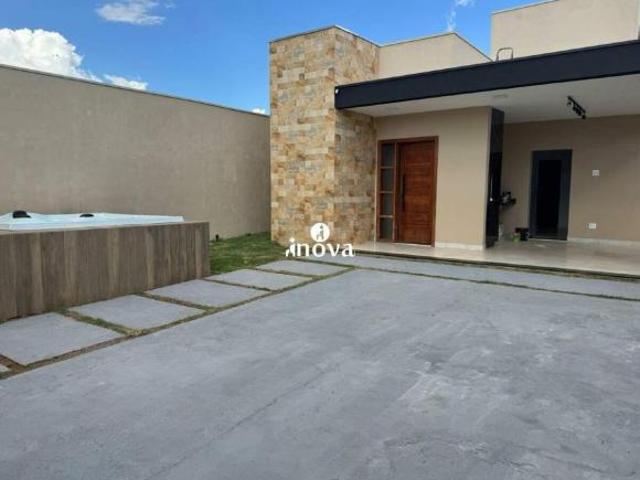 Casa à venda, bairro Parque das Laranjeiras II