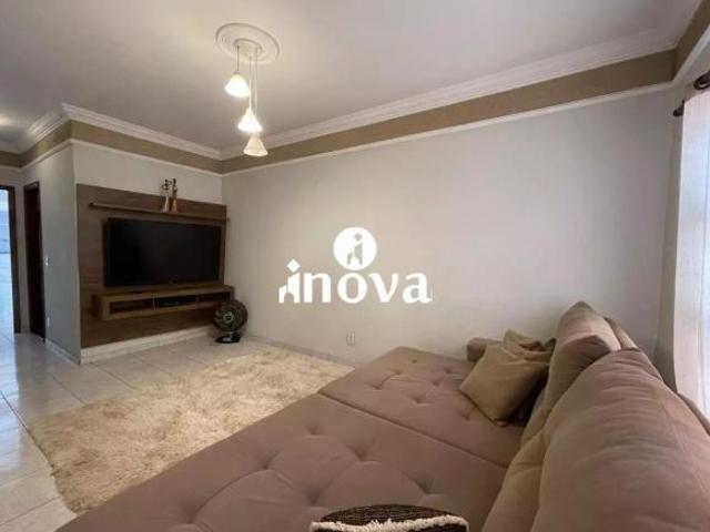 Casa à venda, bairro Residencial Palmeiras