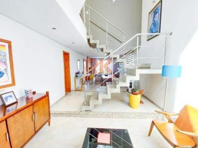 CASA Á VENDA BAIRRO TREVO