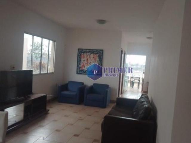 Casa à venda Balneário Água Limpa