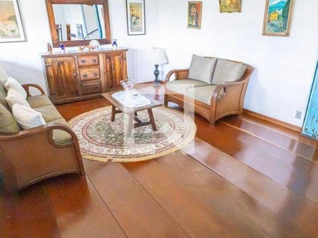 Casa à Venda Bandeirantes, 4 Quartos, 400 m² Belo Horizonte