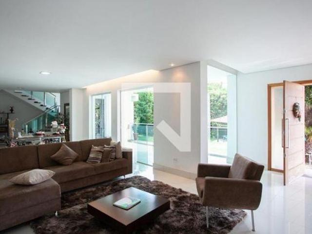 Casa à Venda Bandeirantes, 4 Quartos, 520 m² Belo Horizonte