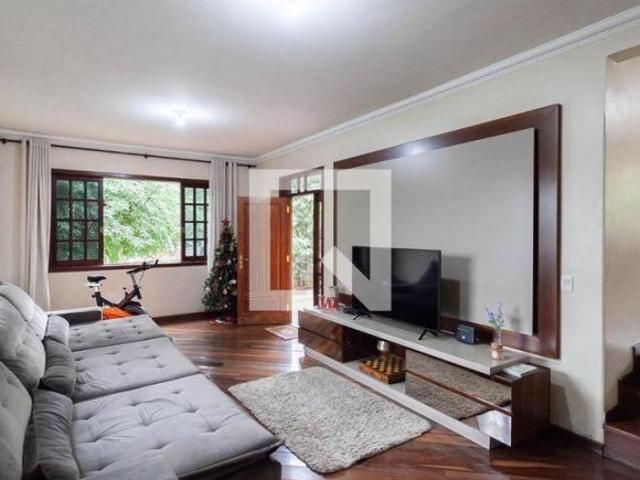 Casa à Venda Bandeirantes, 4 Quartos, 1000 m² Belo Horizonte