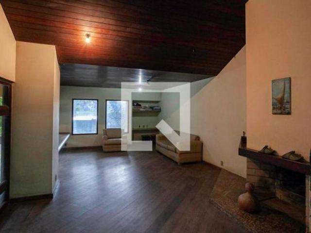 Casa à Venda Bandeirantes, 4 Quartos, 355 m² Belo Horizonte