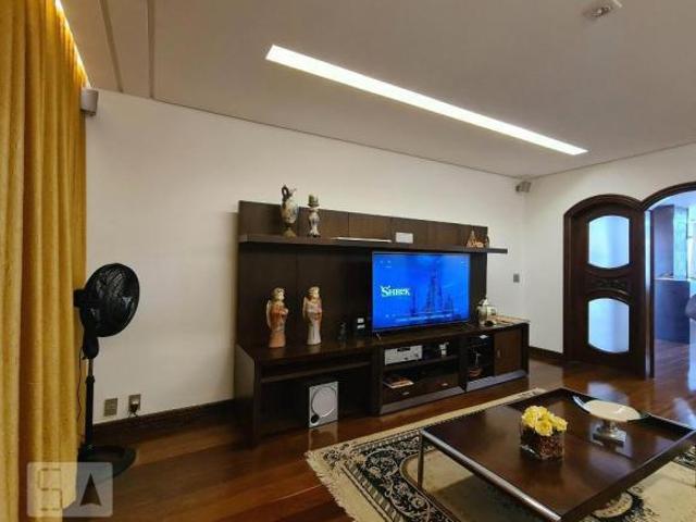 Casa à Venda Bandeirantes, 5 Quartos, 553 m² Belo Horizonte