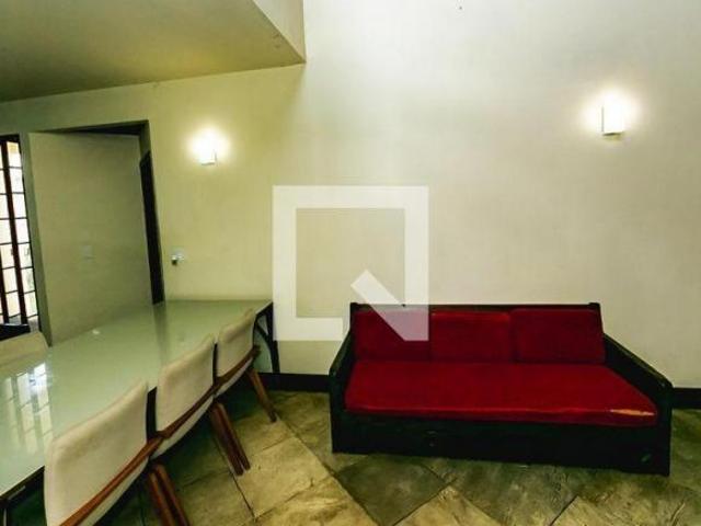 Casa à Venda Bandeirantes, 5 Quartos, 1000 m² Belo Horizonte