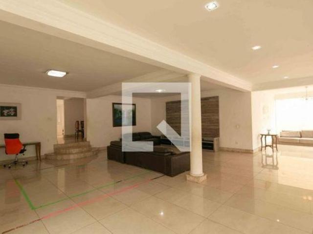 Casa à Venda Bandeirantes, 5 Quartos, 1000 m² Belo Horizonte