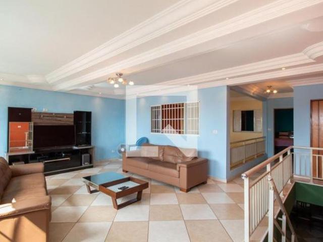 Casa à Venda Bandeiras, 3 Quartos, 180 m2