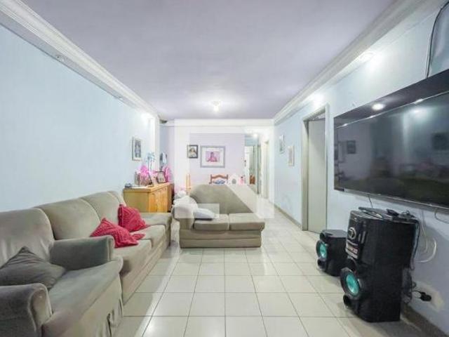 Casa à Venda Bandeiras, 6 Quartos, 220 m2