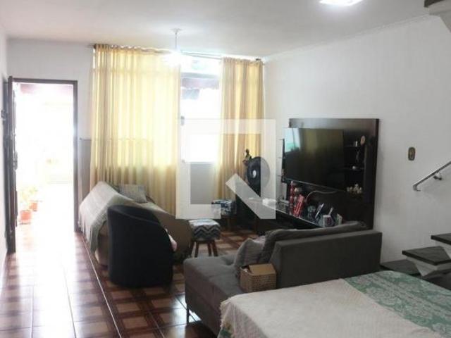 Casa à Venda Barcelona, 2 Quartos, 128 m2