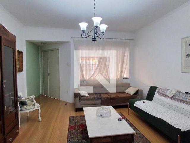Casa à Venda Barcelona, 2 Quartos, 230 m2