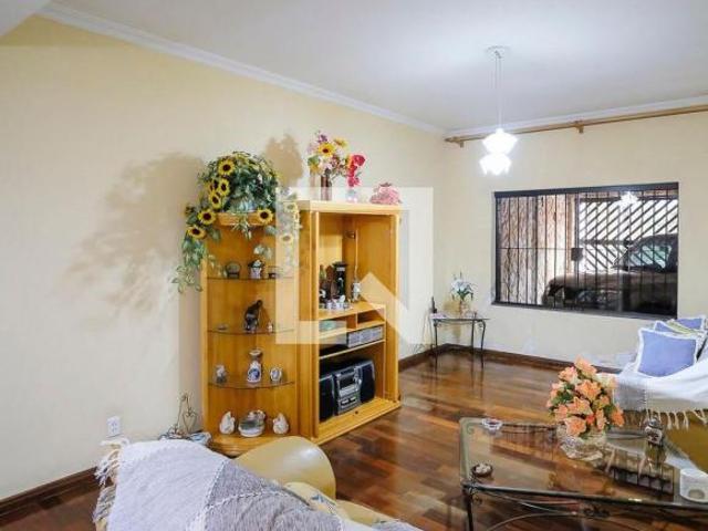 Casa à Venda Barcelona, 3 Quartos, 180 m2