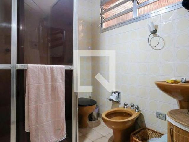 Casa à Venda Barcelona, 3 Quartos, 180 m2