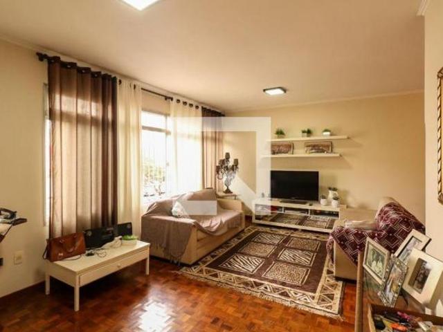 Casa à Venda Barcelona, 3 Quartos, 216 m2