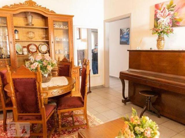 Casa à Venda Barcelona, 3 Quartos, 221 m2