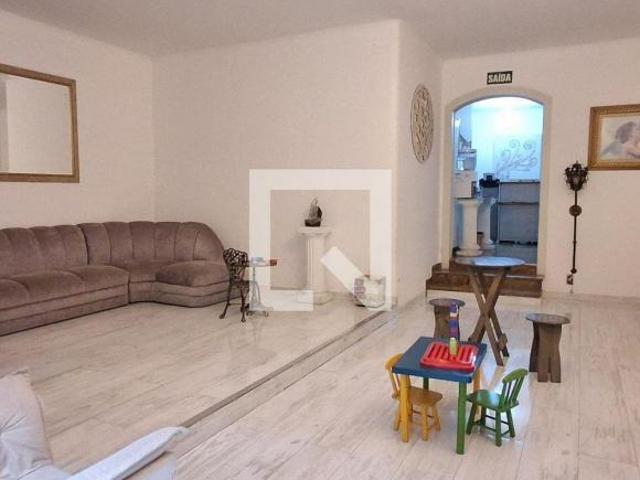 Casa à Venda Barcelona, 4 Quartos, 280 m2