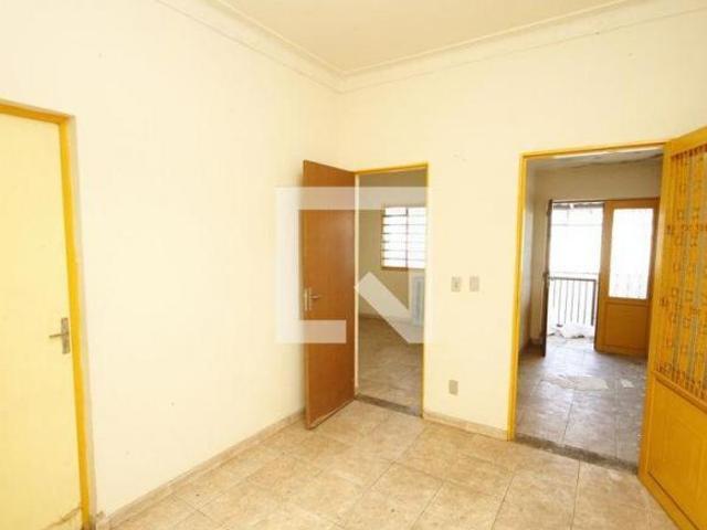Casa à Venda Barroca, 4 Quartos, 200 m² Belo Horizonte