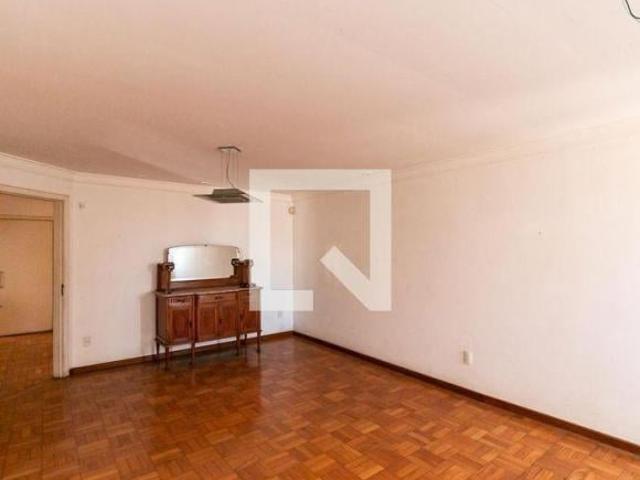 Casa à Venda Barroca, 4 Quartos, 200 m² Belo Horizonte