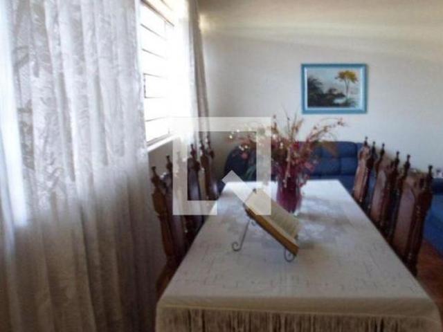 Casa à Venda Barroca, 4 Quartos, 214 m² Belo Horizonte