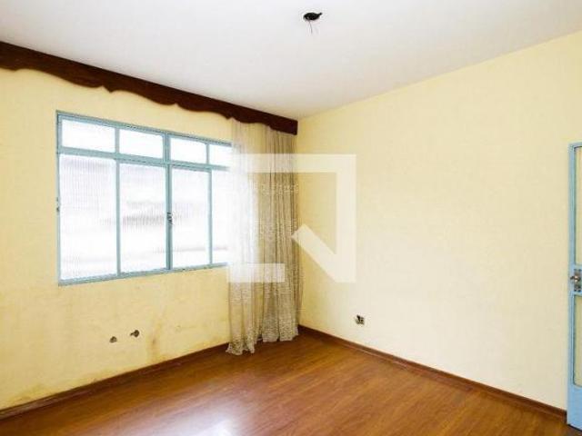Casa à Venda Betânia, 4 Quartos, 180 m² Belo Horizonte