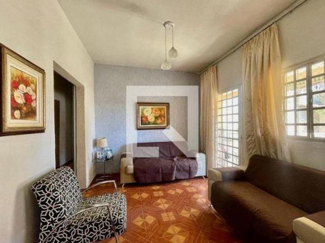 Casa à Venda Betânia, 5 Quartos, 300 m² Belo Horizonte