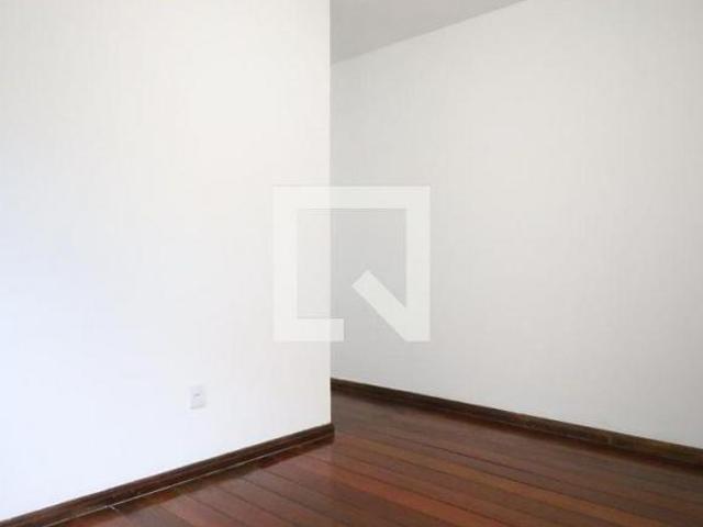 Casa à Venda Betânia, 2 Quartos, 180 m² Belo Horizonte