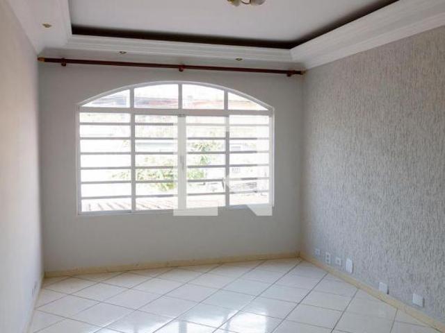 Casa à Venda Bela Vista, 4 Quartos, 135 m2