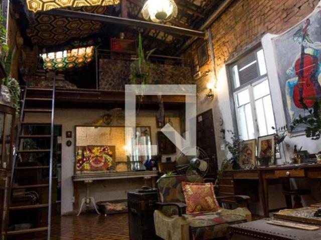 Casa à Venda Bela Vista, 2 Quartos, 189 m2