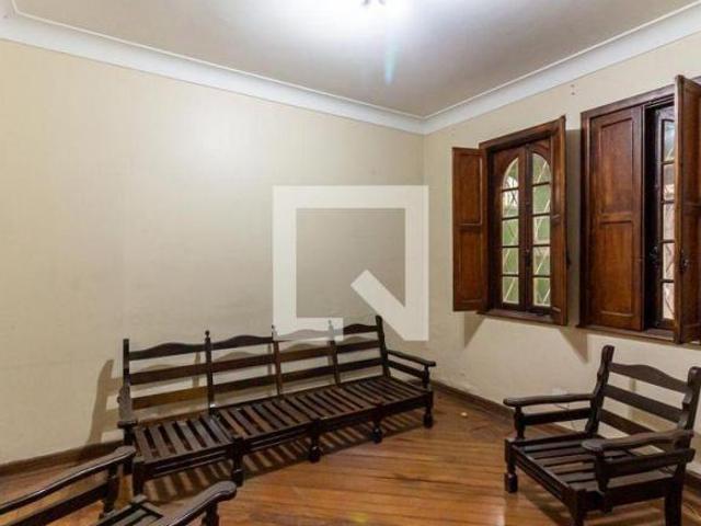 Casa à Venda Bela Vista, 3 Quartos, 205 m2