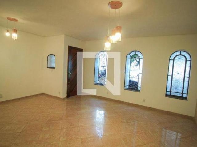 Casa à Venda Belém, 3 Quartos, 150 m² São Paulo