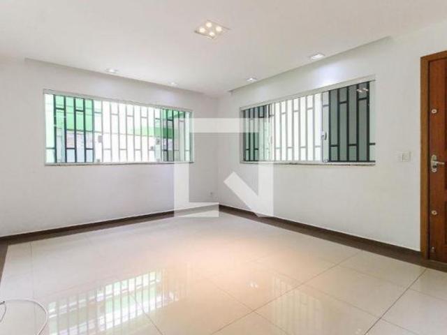 Casa à Venda Belém, 3 Quartos, 168 m2